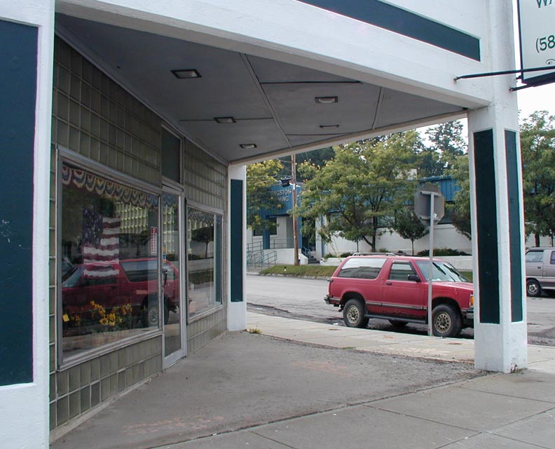 New York Canopy Gas Stations | RoadsideArchitecture.com