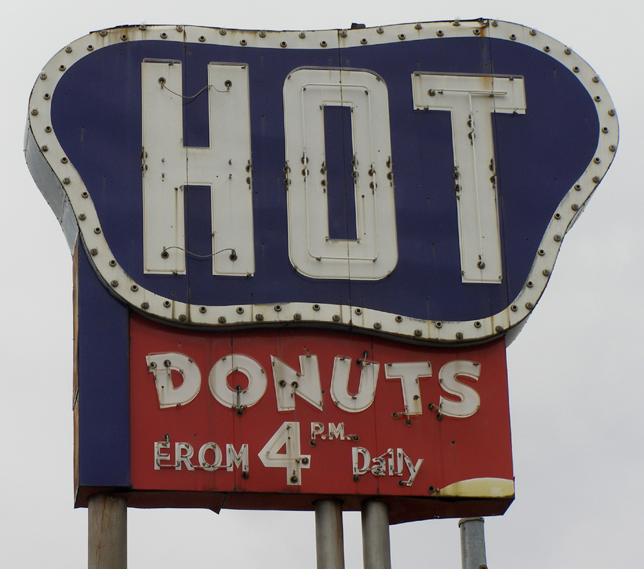 Donut Signs | RoadsideArchitecture.com