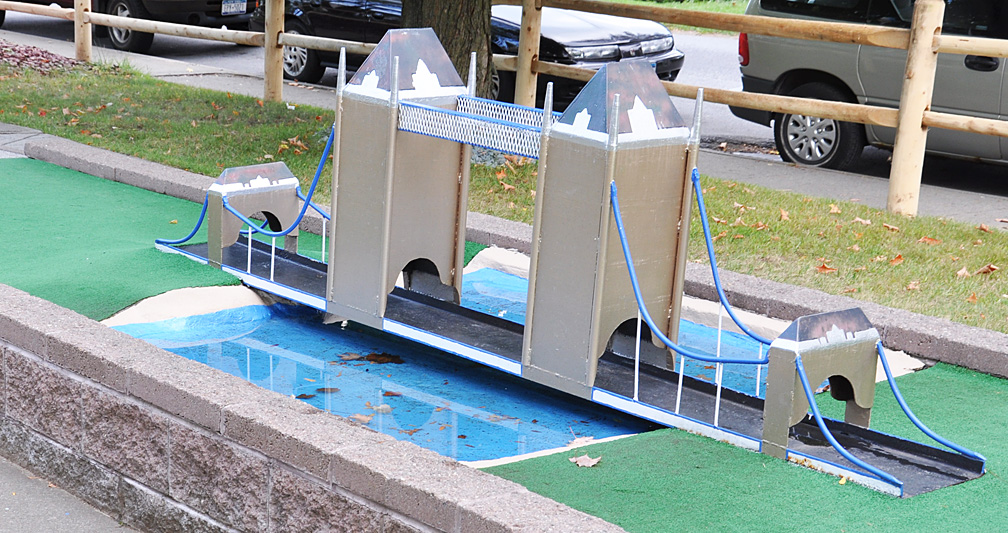 New York Mini Golf | RoadsideArchitecture.com