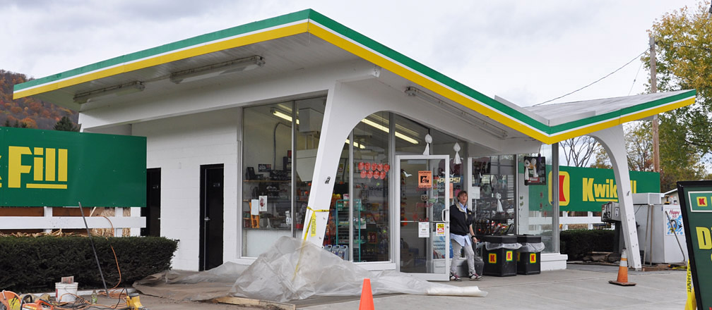 New York Icebox & Modern Gas Stations | RoadsideArchitecture.com