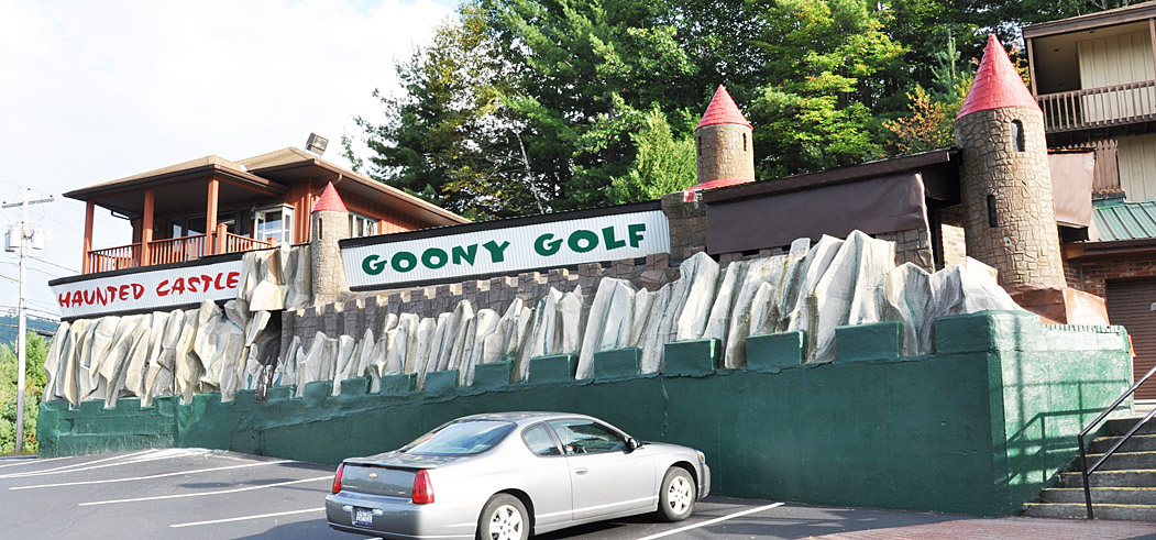 New York Mini Golf | RoadsideArchitecture.com