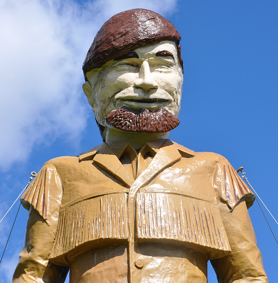 New York Statues | RoadsideArchitecture.com