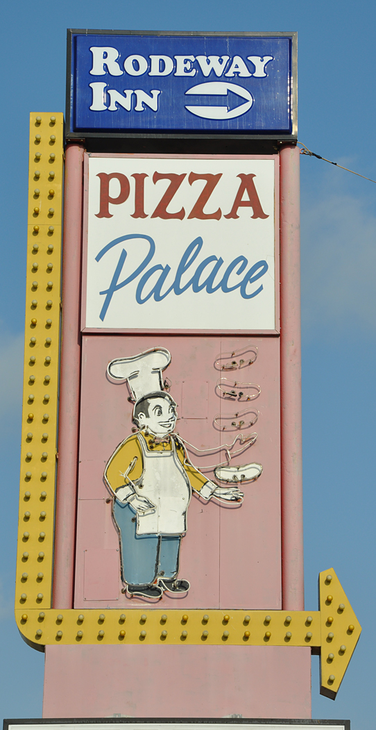 Pizza Chef Signs | RoadsideArchitecture.com