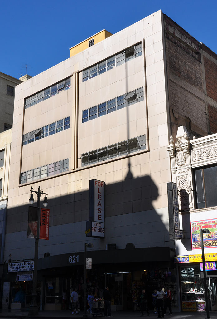 California Kress Store Buildings | RoadsideArchitecture.com