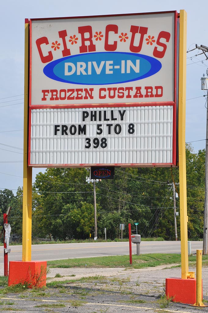 Golden Point Restaurants | RoadsideArchitecture.com