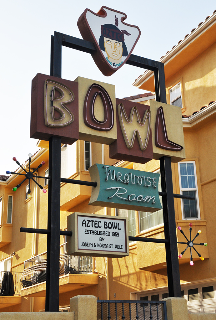 San Diego Area Signs | RoadsideArchitecture.com