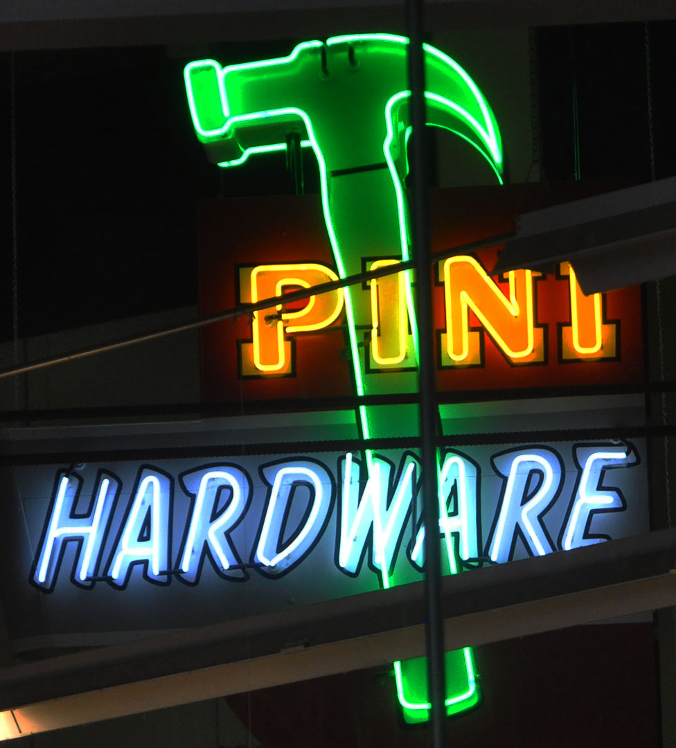 California Signs | RoadsideArchitecture.com